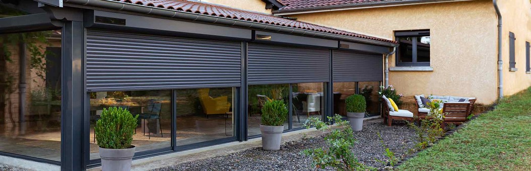 Solar-powered window roller shutters | Domestic | Somfy