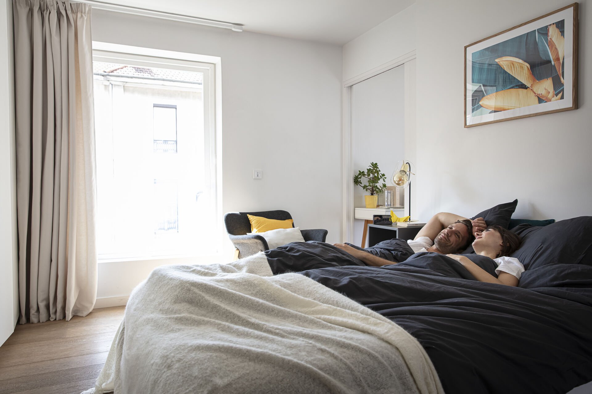 How to Create a Smart Bedroom | Somfy