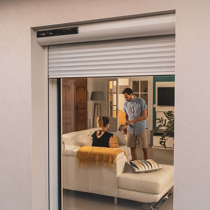 Electric Exterior Screens | Connect Your Home | Somfy