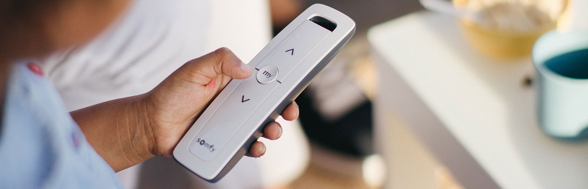 Open up new possibilities with a remote control for your sunshades